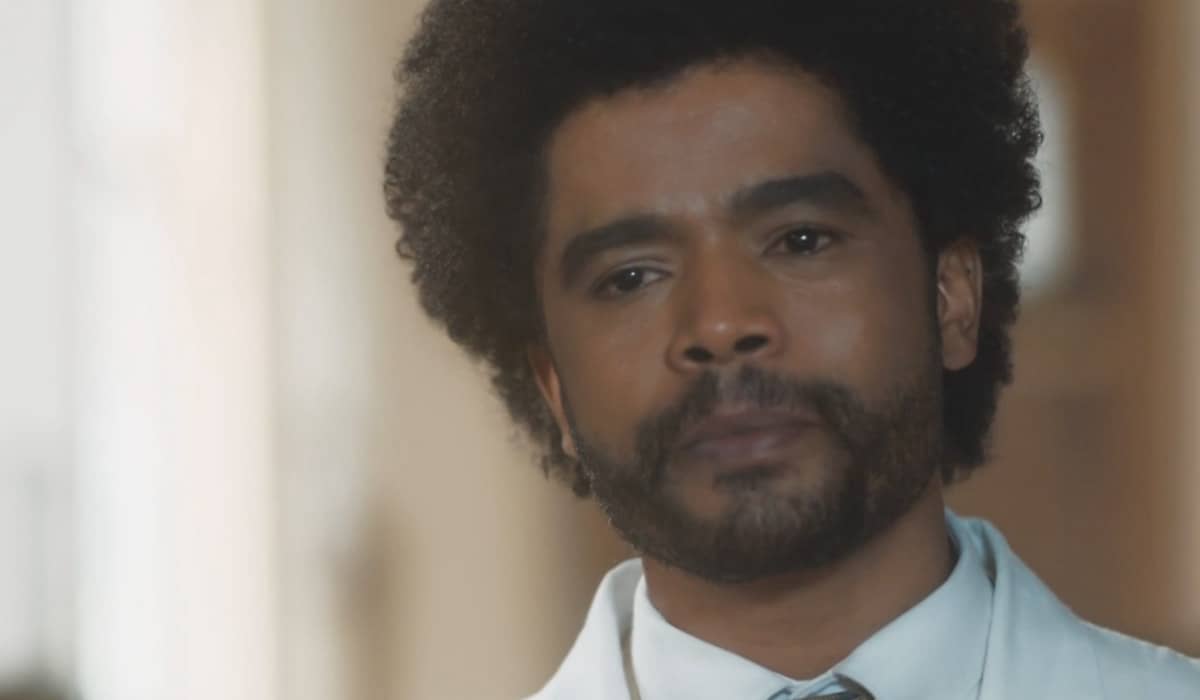 Gilda se vinga após ouvir Marcelino dizer que a odeia em Amor Perfeito